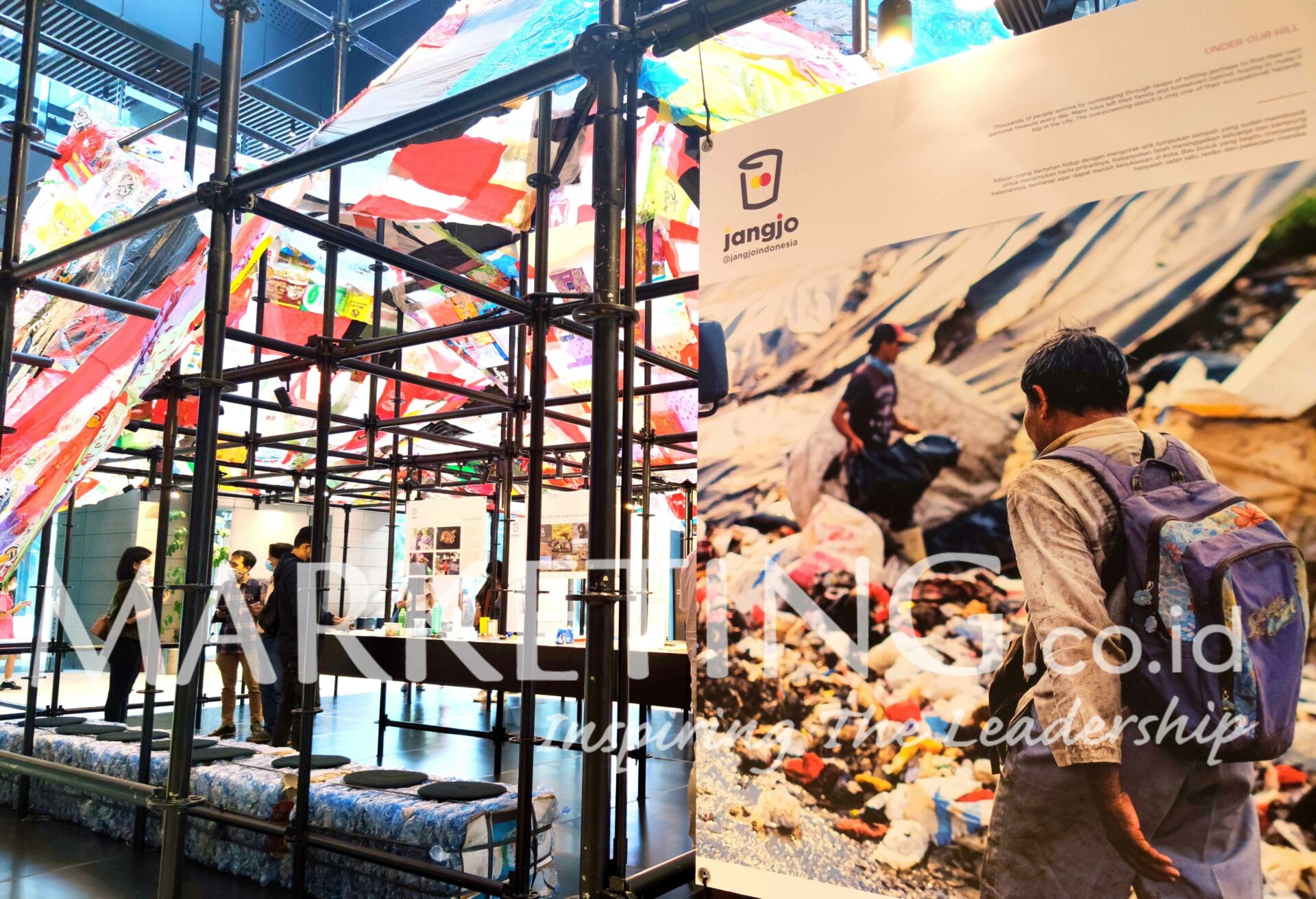 Jangjo Gandeng At-Lars Buat Instalasi dari Sampah - Marketing.co.id